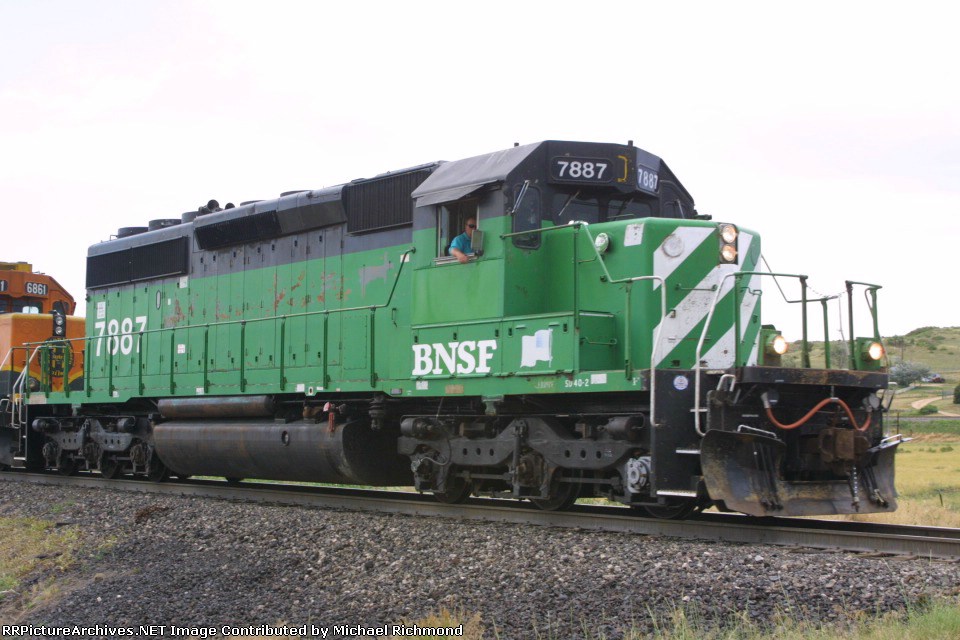 BNSF 7887